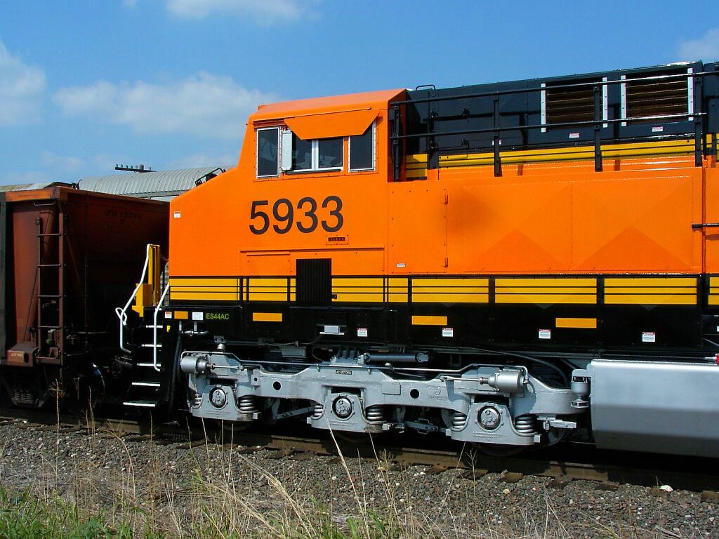 BNSF 5933